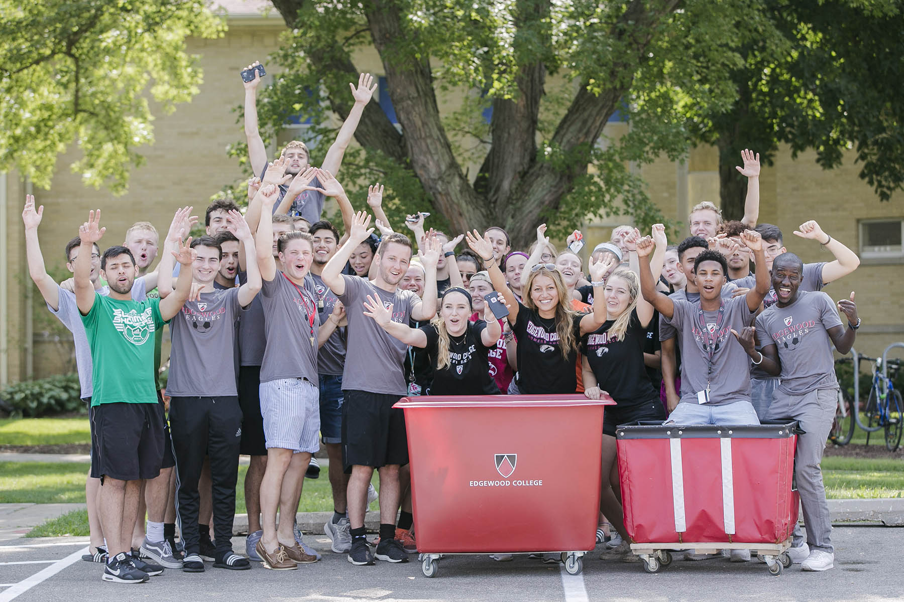Give Now Edgewood College